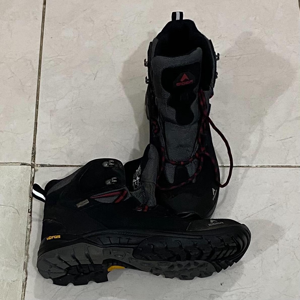 Jual Sepatu gunung ukuran 43cm mendaki naik turun lembah boots Casual ...