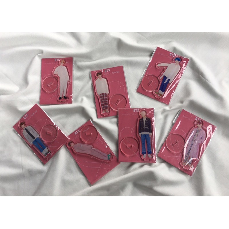 Jual Aksesori BTS || patung akrilik | Shopee Indonesia