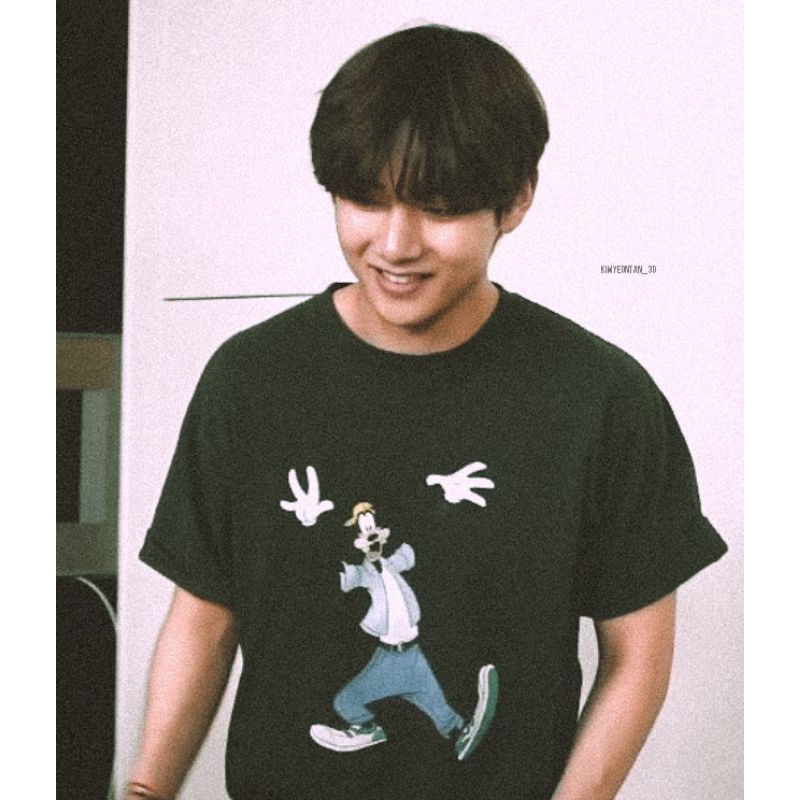 Jual DISNEY GOOFY TSHIRT / KAOS BTS / KAOS V / KAOS GOOFY BTS / GOOFY ... Jual DISNEY GOOFY TSHIRT / KAOS BTS / KAOS V / KAOS GOOFY BTS / GOOFY ...