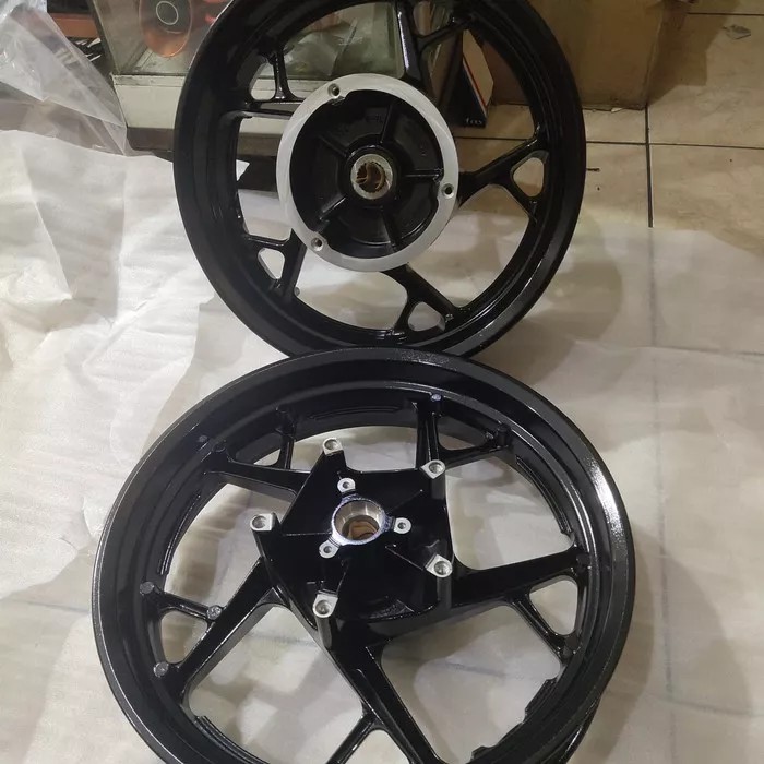 Jual Velg Ori Yamaha for Xmax | Shopee Indonesia