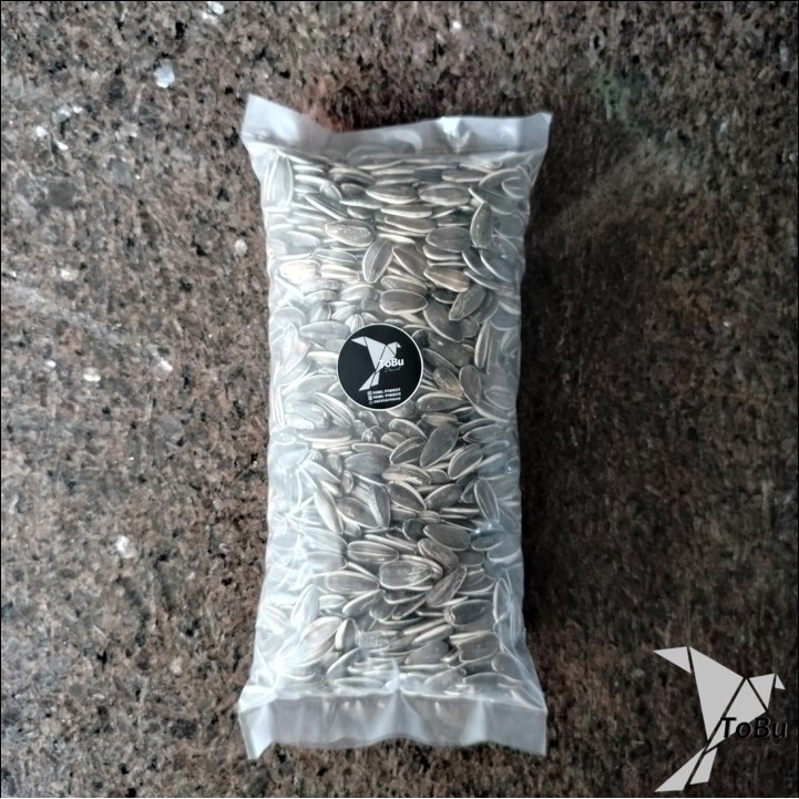Jual Kuaci Besar Jumbo Mentah 250 gram Biji Bunga Matahari Pakan Hewan ...