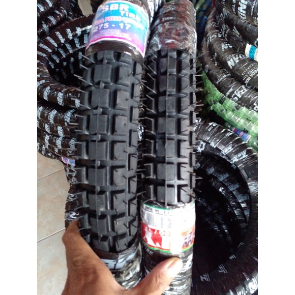 Jual ban motor ban trail / batik tahu ring 17 ban motor cross Indonesia ...