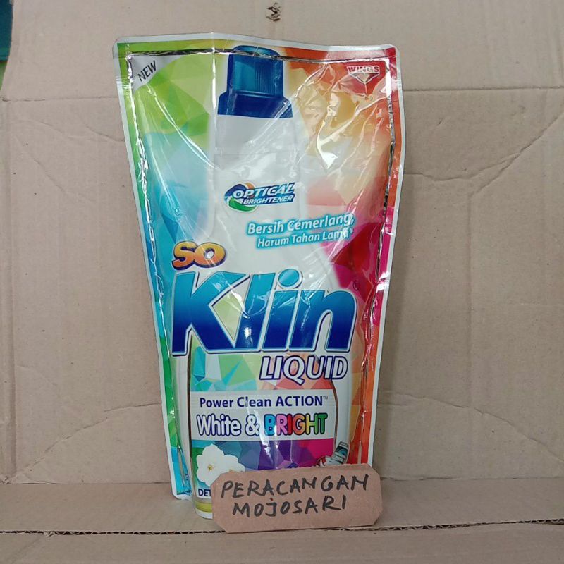 Jual So Klin Soklin Liquid Detergen Cair Refil 800ml | Shopee Indonesia