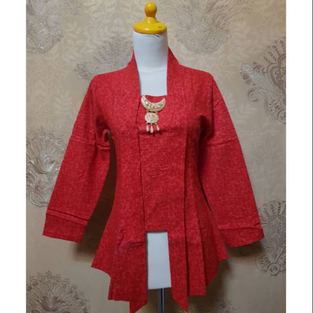 Jual Kebaya Kutubaru Kartini Emboss Merah Dewasa | Shopee Indonesia