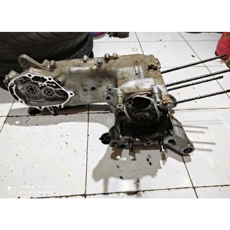 Jual CRANKCASE KRENGKES KALTER BLOK MESIN TENGAH KANAN KIRI VARIO 125 OLD/VARIO 150 LED | Shopee ...