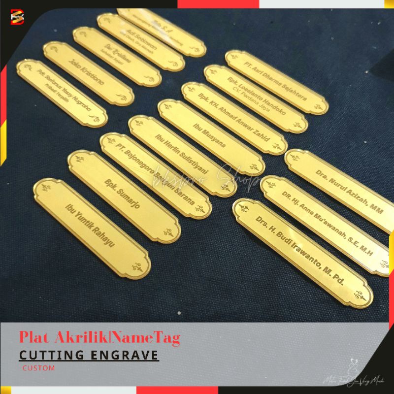 Jual Name Tag Papan Nama Trophy Aksesories Piala plakat Akrilik Custom ...