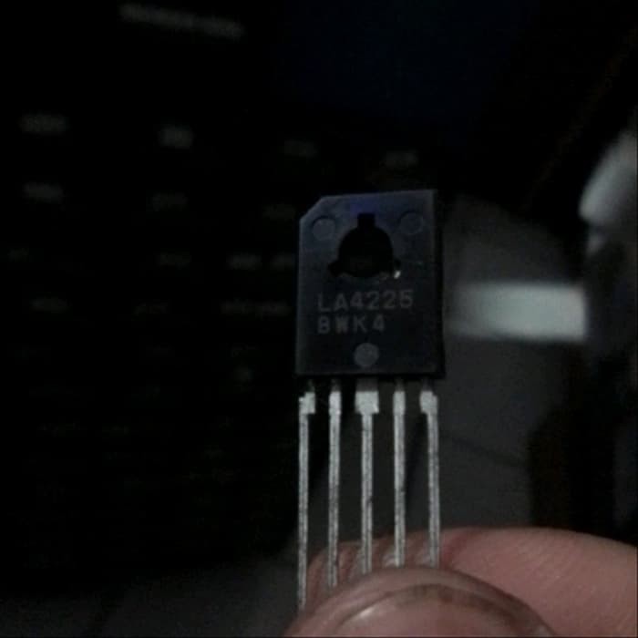 Jual IC LA4225 LA 4225 | Shopee Indonesia