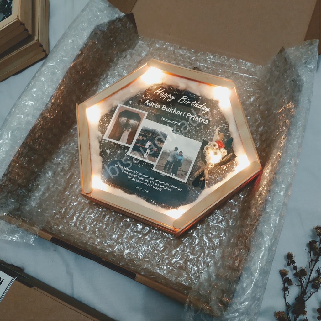 Jual Hexa Frame 3D - Kado Ulang Tahun Kado Wisuda Kado Wedding Kado Lamaran Kado Unik | Shopee ...