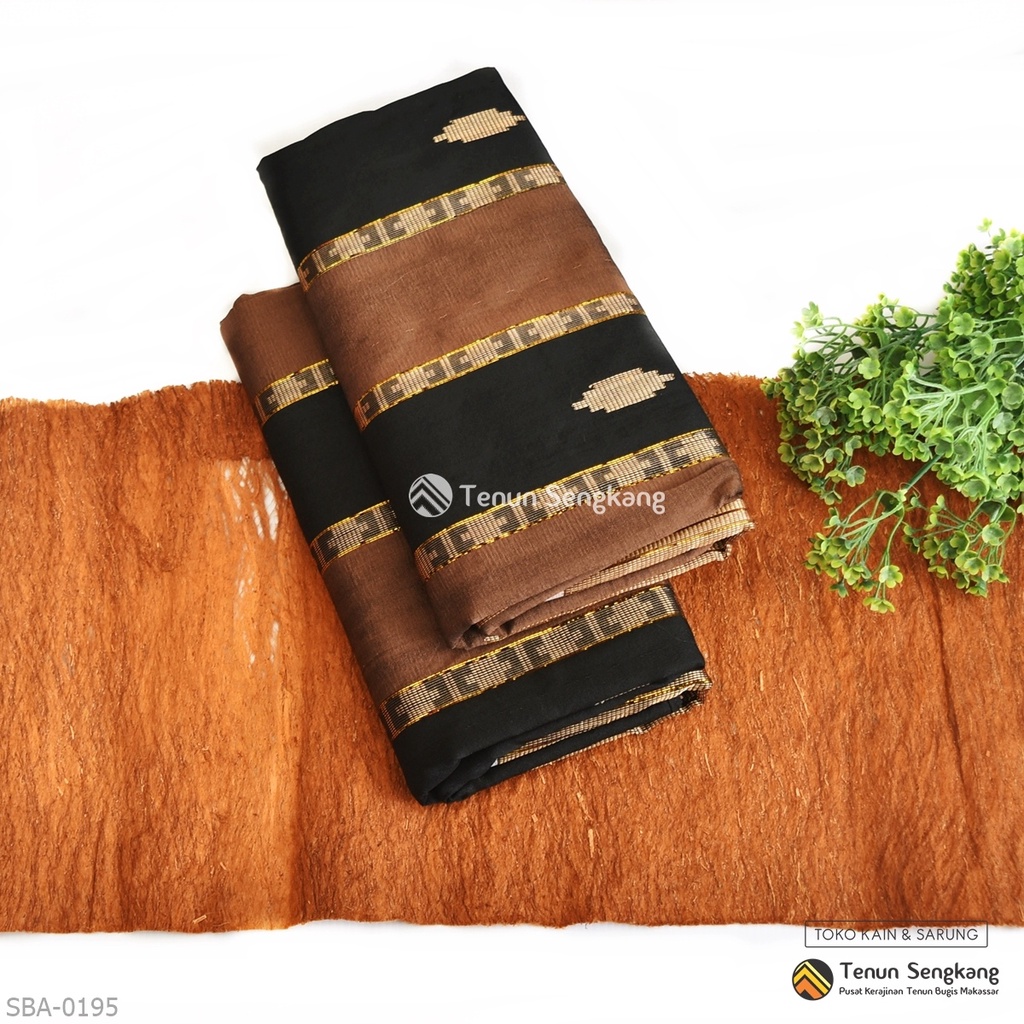 Jual Sarung Bugis Sutra Makassar Tenun Asli Hitam Cokelat Krem ...