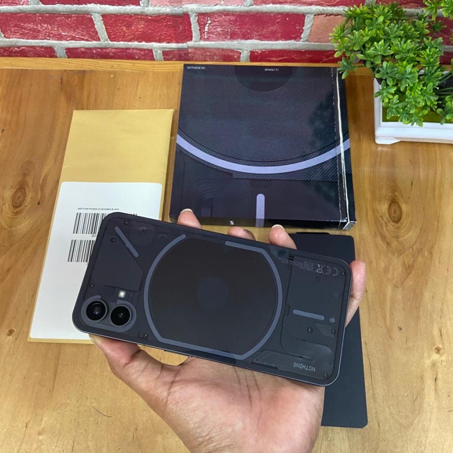 Jual Nothing Phone 1 5G 8/128GB Black Super Like new Pajak resmi bea ...