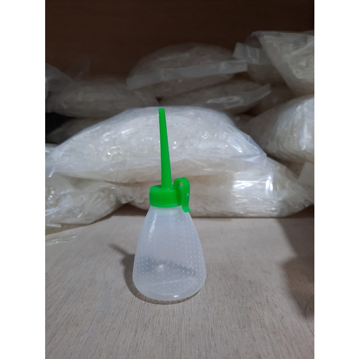 Jual BOTOL MINYAK PELUMAS MESIN JAHIT CORONG 80 ML - OLI SERBAGUNA ...