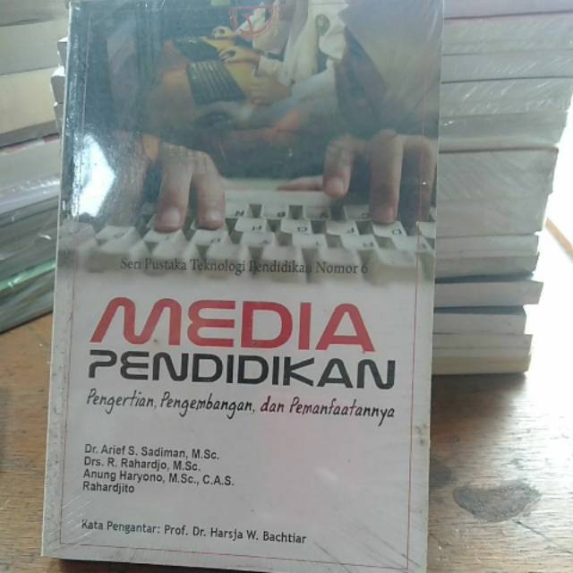 Jual Buku Media Pendidikan Pengertian, Pengembangan, dan Pemanfaatannya ... Jual Buku Media Pendidikan Pengertian, Pengembangan, dan Pemanfaatannya ...