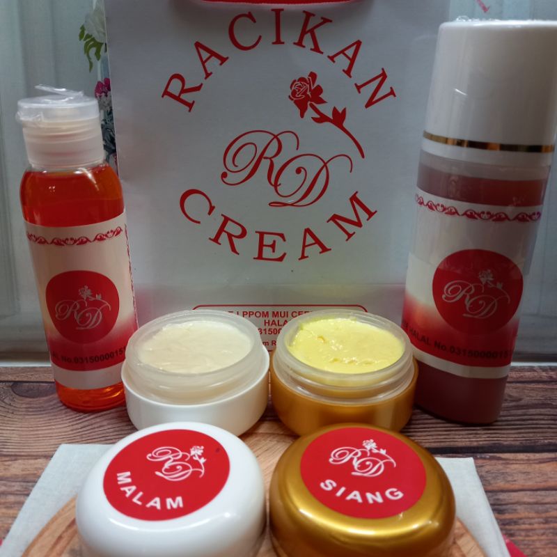 Jual PAKET CREAM RD 4IN1 TAS PUTIH | Shopee Indonesia