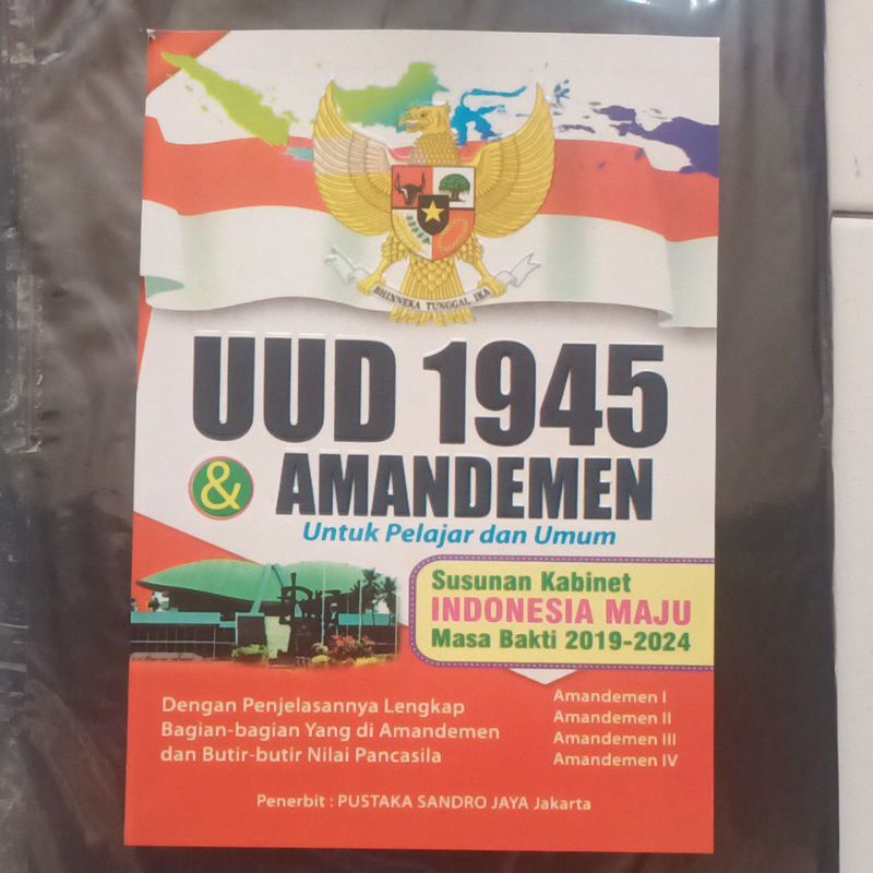 Jual UUD 1945 & Amandemen | Shopee Indonesia