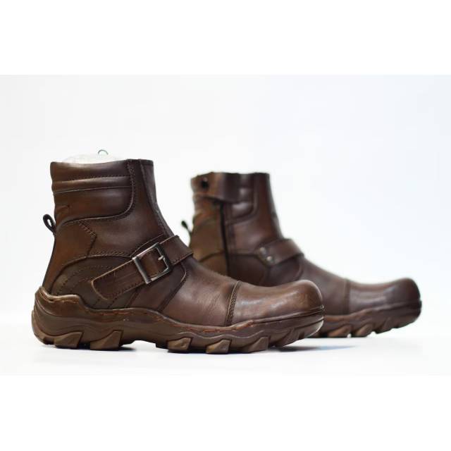 Jual DIPAKAI TENTARA POLISI TNI POLRI POLDA PDH KUAT / Sepatu Boots ...