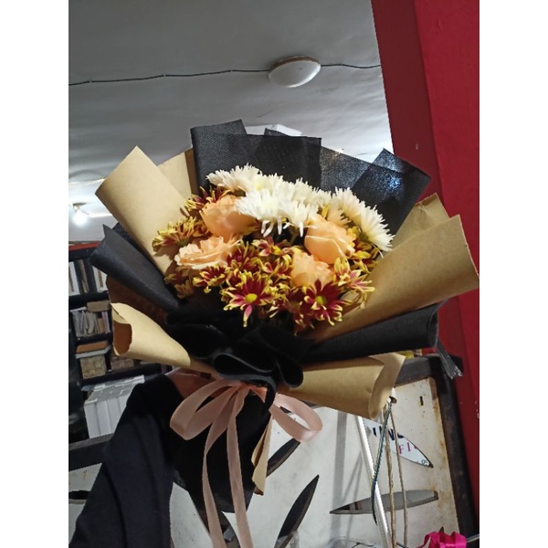 Jual BUKET WISUDA/BUKET BUNGA SEGAR SEMARANG | Shopee Indonesia