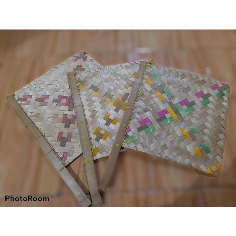 Jual kipas bambu / kipas anyam tradisional | Shopee Indonesia