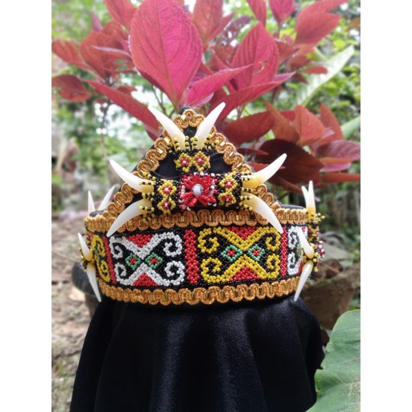 Jual HIASAN KEPALA / TOPI ADAT DAYAK PEREMPUAN | Shopee Indonesia