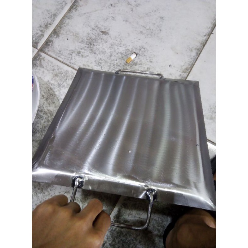 Jual wajan persegi plat besi/wajan roti bakar 30x30cm | Shopee Indonesia
