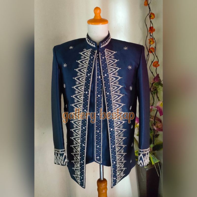 Jual Beskap muslim wool silk/ Basofi pengantin motif segitiga | Shopee ...