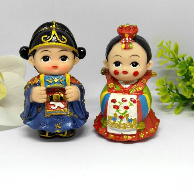 Jual Korea mini pasangan / hiasan Boneka korea | Shopee Indonesia