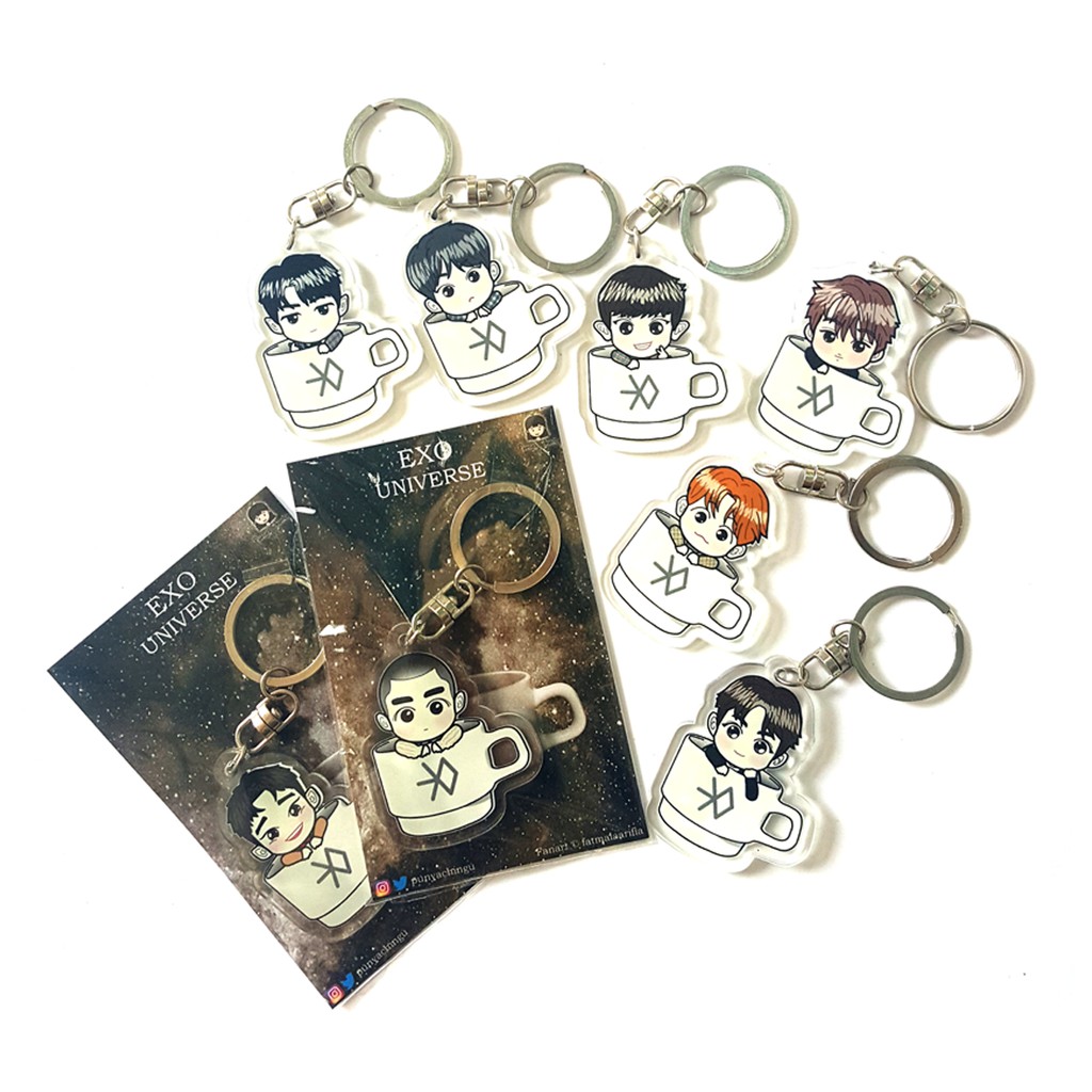 EXO Universe Keychain [READY STOCK] | Shopee Indonesia