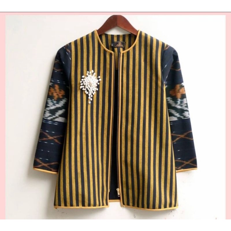 Jual BAJU TENUN OUTER TENUN LURIK BLAZER TENUN | Shopee Indonesia