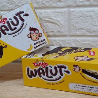 Jual TANGO WALUT WAFER RASA PISANG COKLAT JAJANAN ANAK SNACK MURAH ...