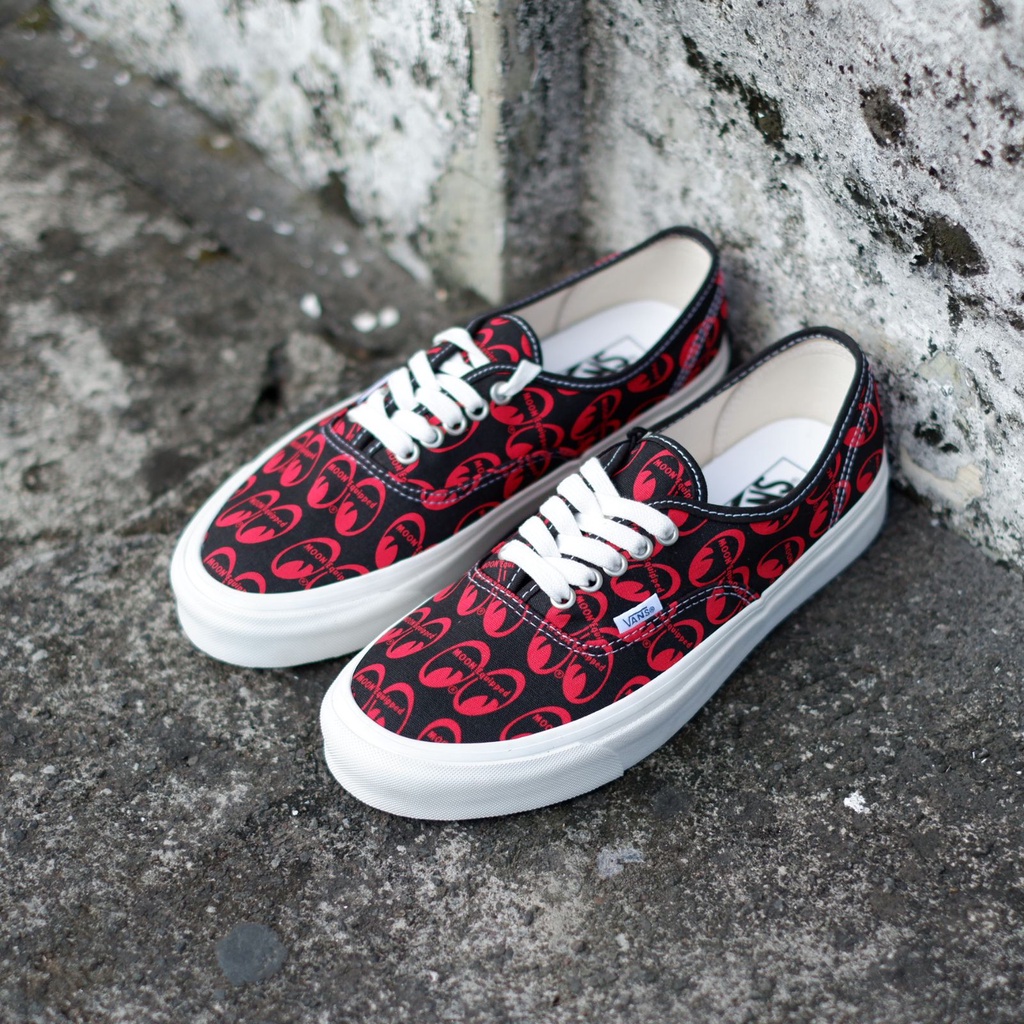 Jual VANS AUTHENTIC ANAHEIM x MOONEYES RED (TIDAK RILIS INDO) | Shopee ...
