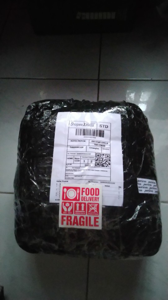 Coklat Kiloan / Biskuit Coklat Bola / Choco Ball 500 Gram | Shopee ...