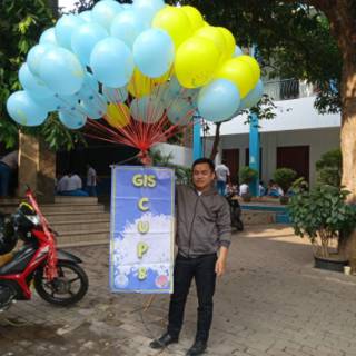 Balon gas helium jakarta / balon terbang / pelepasan spanduk | Shopee ...