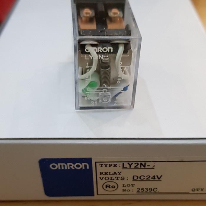 Jual RELAY OMRON LY-2N 24VDC / LY 2N / LY2N 8PIN | Shopee Indonesia