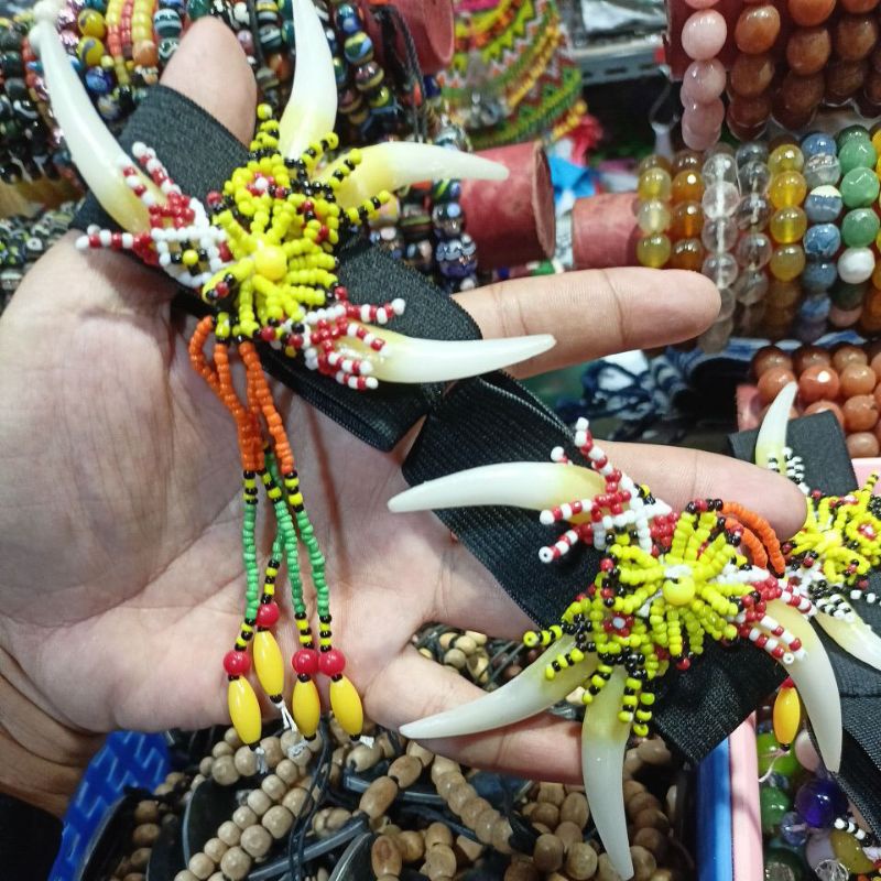 Jual Ban Lengan Khas Kalimantan | Shopee Indonesia