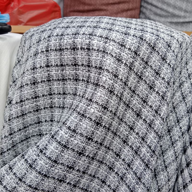 Jual bahan kain tweed chanel biru per (0.50meter) | Shopee Indonesia