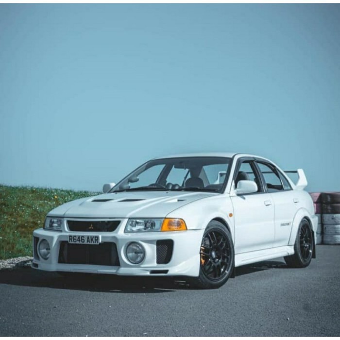 Jual BUMPER BODYKIT Mitsubishi Evo 5 | Shopee Indonesia
