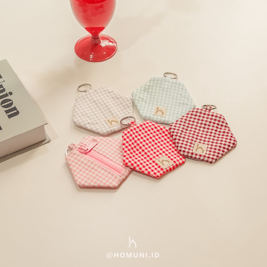 Jual Pouch Hexagon Mini Coin Segienam/Headset Pouch/Tempat Earphone ...