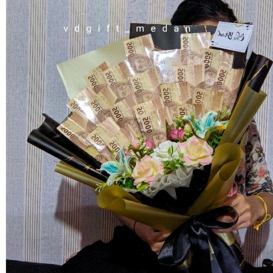 Jual Money Bucket 10 lembar - 20 lembar / Buket Uang / Buket Wisuda ...