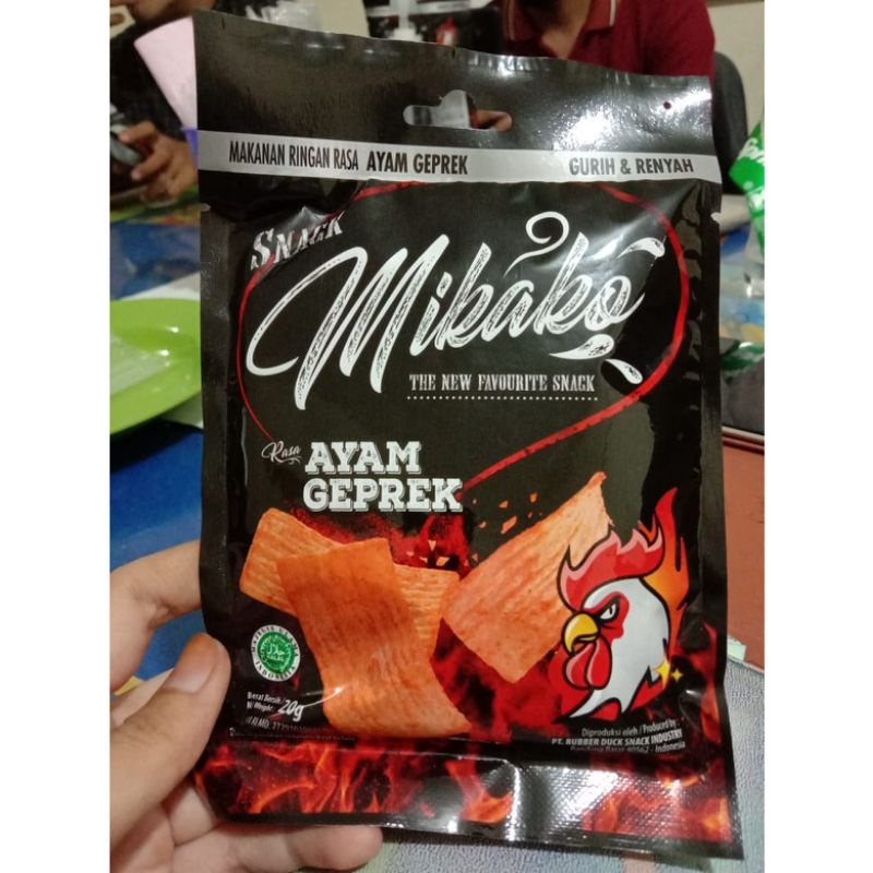 Jual snack mikako rasa ayam geprek 1 pack isi 10pcs Indonesia|Shopee ...