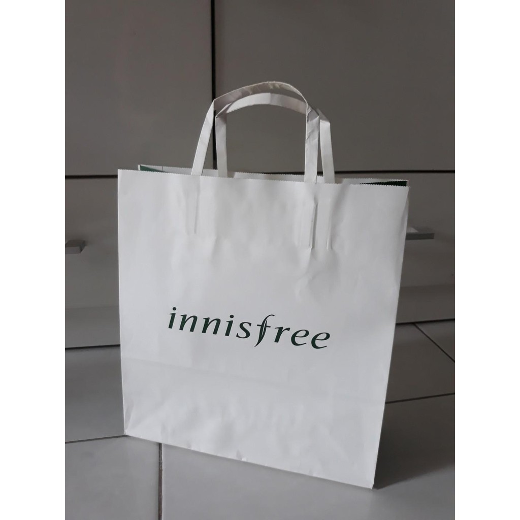 Jual INNISFREE Paper Bag White SQUARE (26 x 9 x 27,5 cm) | Shopee Indonesia