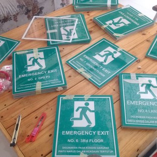 Jual Signage pintu darurat mall dan kantor | Shopee Indonesia