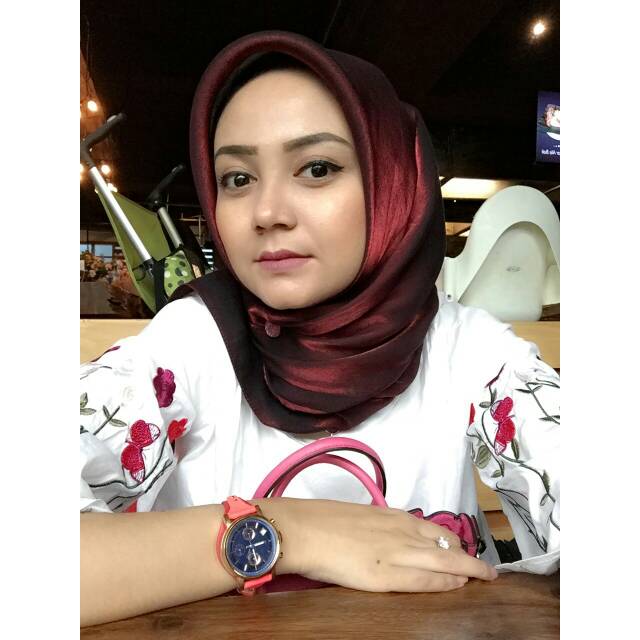 Jual Jilbab turki kristal hijab segiempat square poliester original ...