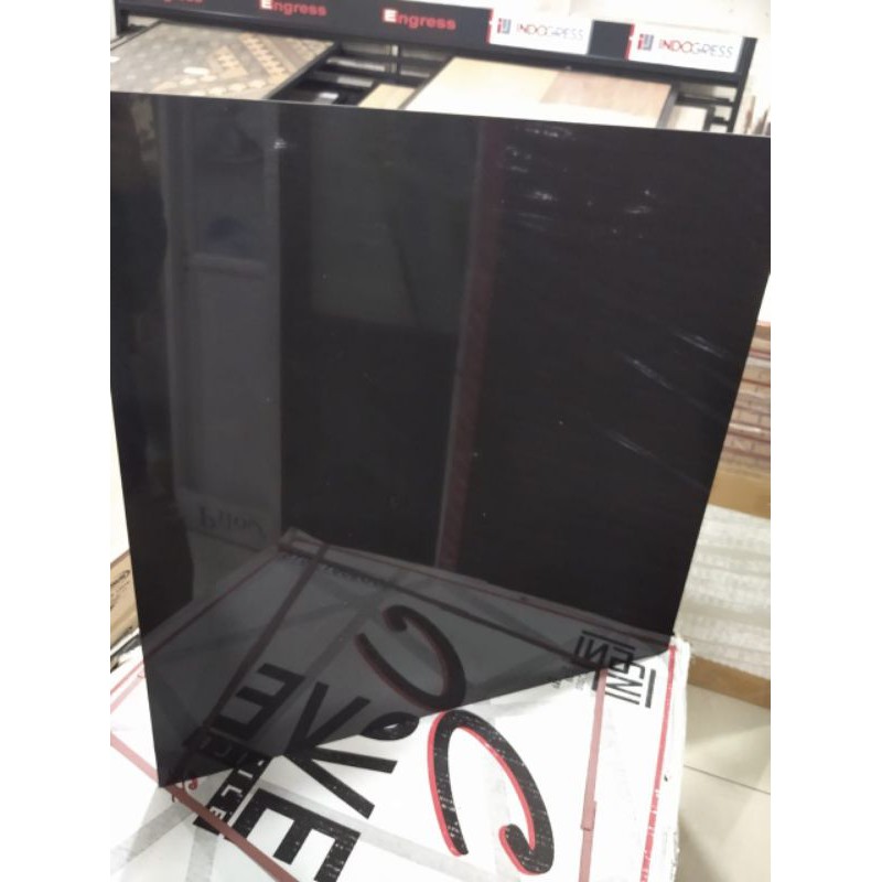 Jual Granit Lantai Cove Black Solid ( Hitam Polos Kilap Glossy ) KW 1 ...
