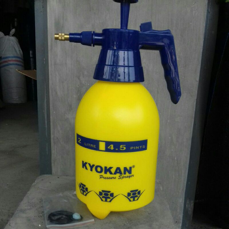 Jual ALAT SEMPROT TANAMAN 2 LITER/SEMPROTAN/SPRAYER/SIRAM | KYOKAN ...