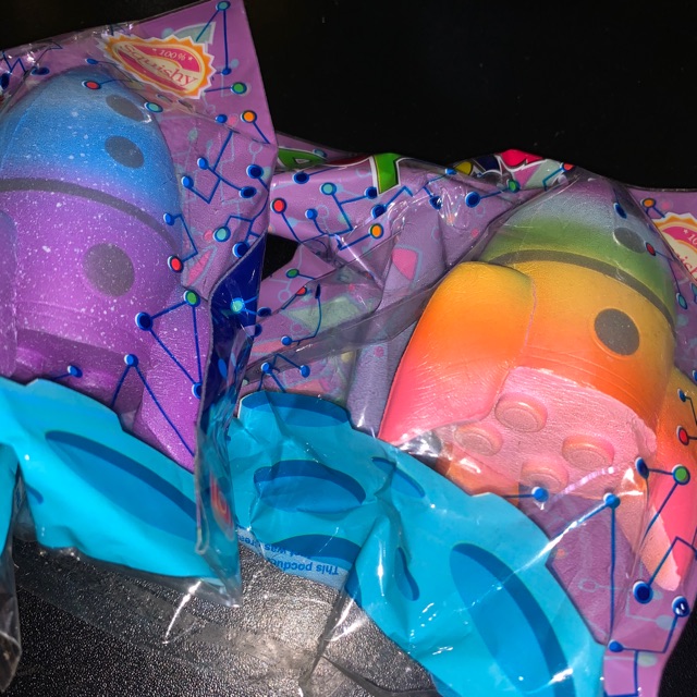 Jual Rocket squishy ( CRACK DEF) | Shopee Indonesia