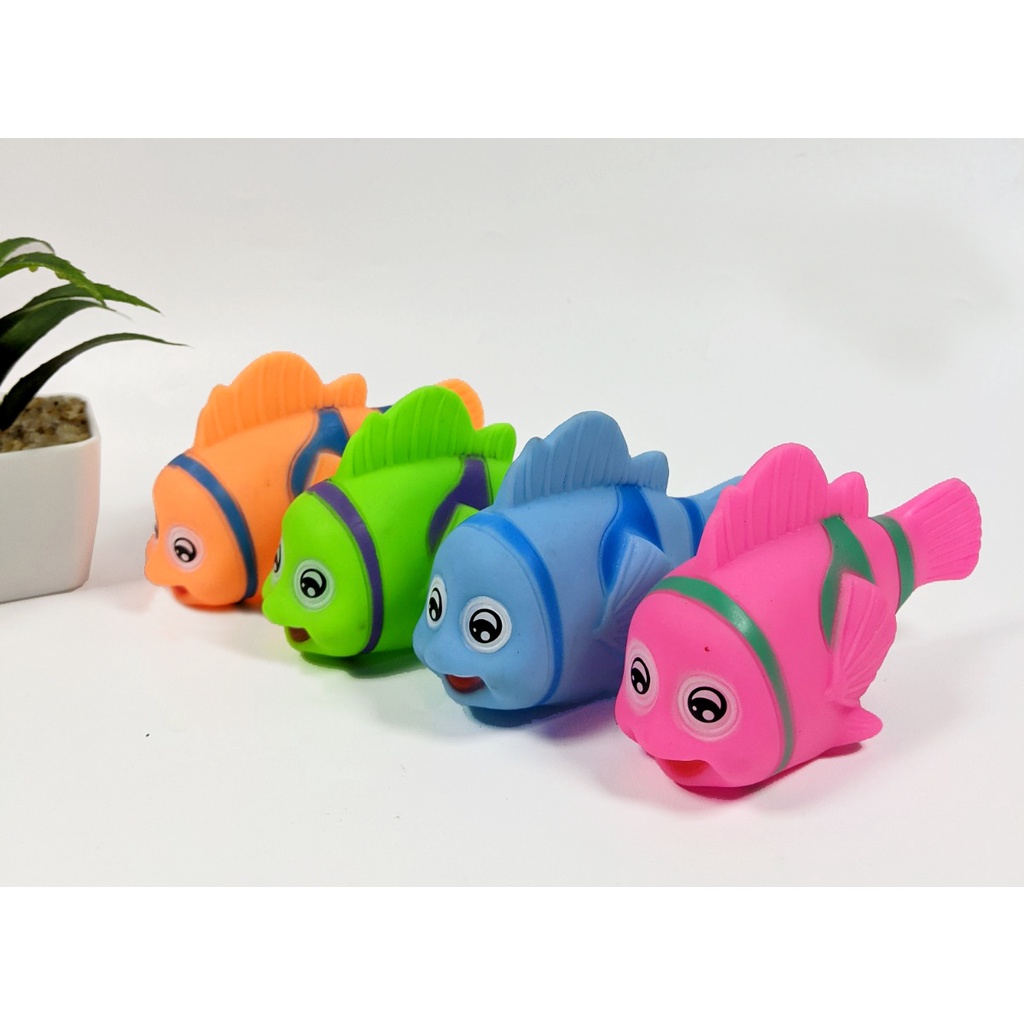 Jual Mainan Bebek Karet Pencet Bunyi / Mainan Karet Binatang Pencet ...