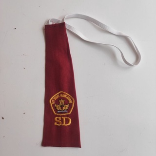 Jual Dasi sekolah SD warna merah putra dan putri | Shopee Indonesia