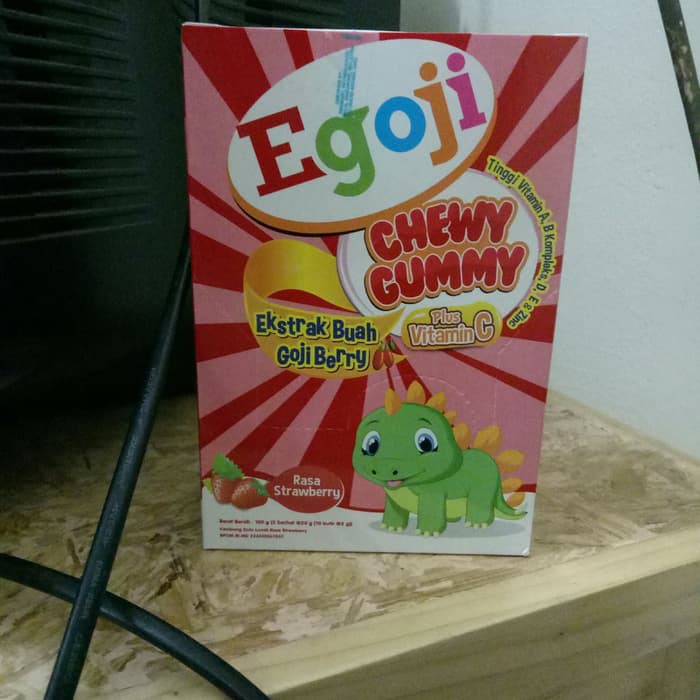 Jual Egoji chewy gummy strawberry 1 Box isi 5 sachet | Shopee Indonesia