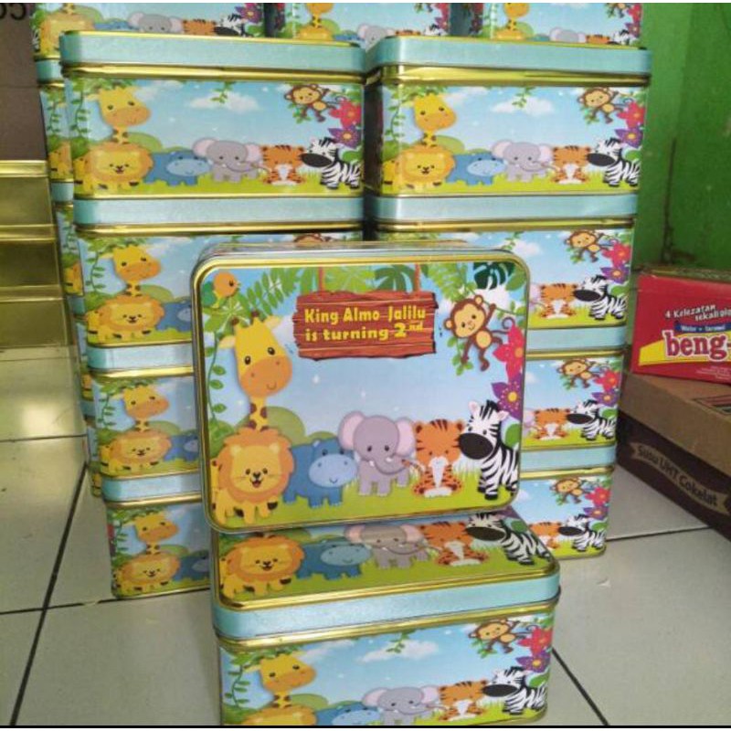 Jual paket 100 box kaleng custom | Shopee Indonesia