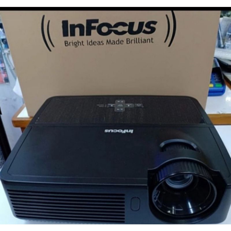 Jual jual proyecktor merek infocus tipe XGA IN114 tinggal pakai ...