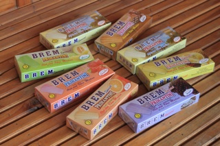 Jual Makanan Ringan Khas Madiun Oleh Oleh Snack Jajan Brem Prihantini ...